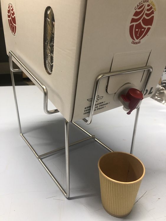 10 Liter Bag-in-Box Beutel + Karton + Abfüllst. + Ständer (Neu und ...