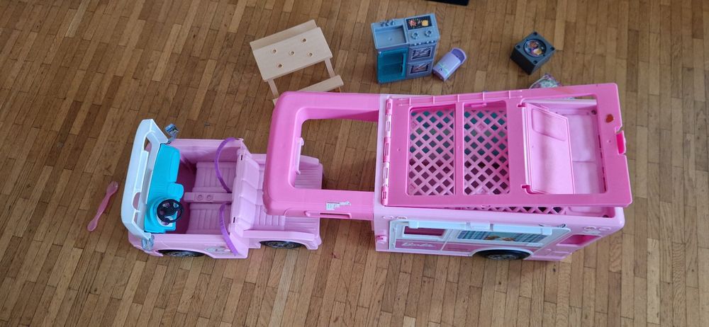 Barbie Camper Traumwohnmobil für unvergessliche Ferien! (Gebraucht) in ...
