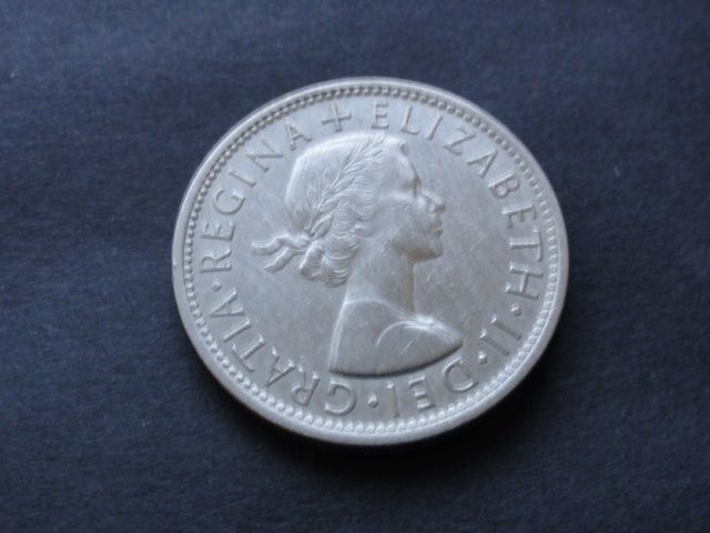 2 SHILLING GRATIA REGINA ELIZABETH II 1965 (Gebraucht) in ZUFIKON für CHF 8 – mit Lieferung auf ...
