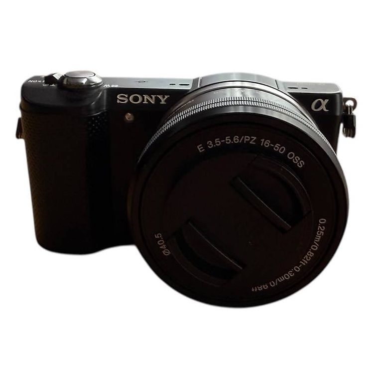Sony Alpha 5000 inkl. 16-50mm Objektiv (Gebraucht) in Zürich für CHF ...
