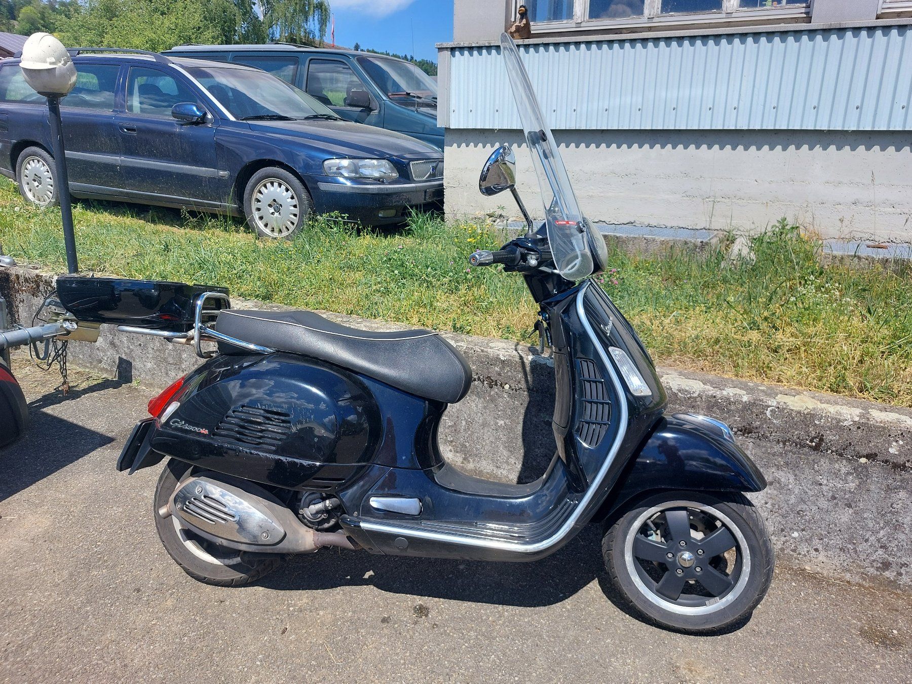 Piaggio Vespa GTS Super 300 Roller Windschild ab 1 Fr .- (Defekt) in ...