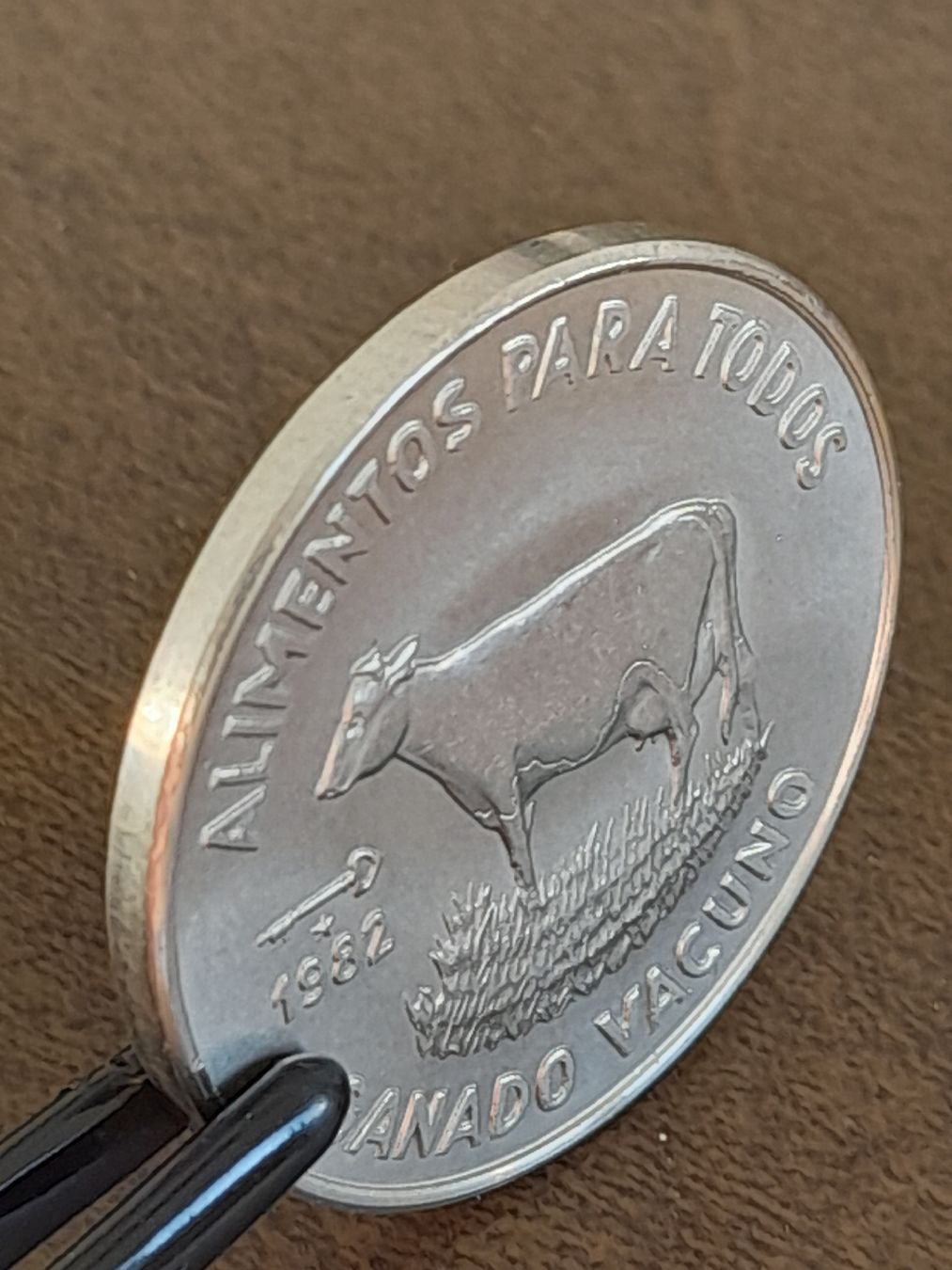 1 Peso 1982 Republik Kuba"Futter für alle Rinder/Sammelstück (Gebraucht ...