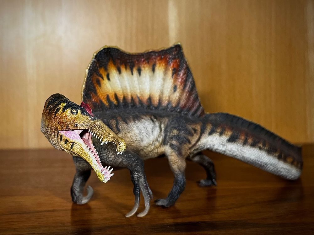 PNSO Essien der Spinosaurus Dinosaurier Sammlerfigur OVP | Kaufen auf ...