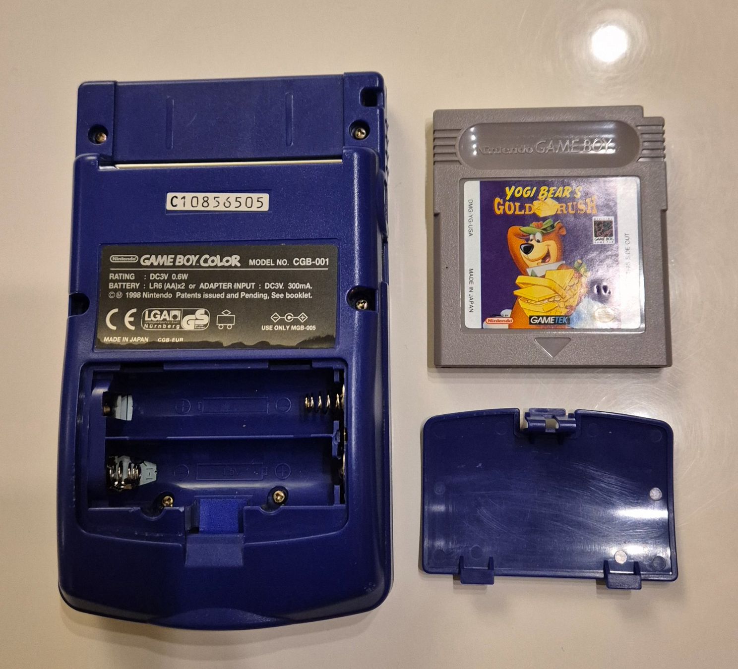 Console Game Boy color violet avec jeux Yogi Bear's (D'occasion) à ...