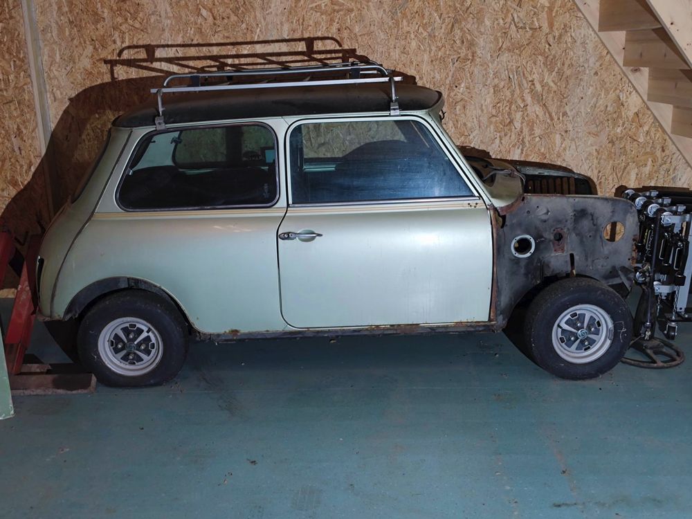 Innocenti Mini Cooper Felgen / Mini 1000 HL (Gebraucht) in Kerns für ...