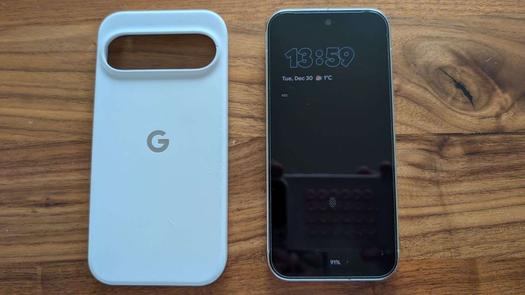 Google Pixel 9 Pro (256 GB, Porcelain) (Gebraucht) in Erlenbach ZH für ...