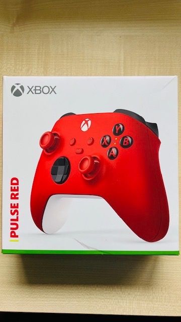 XBOX Wireless Controller Pulse Red (Gebraucht) in Altstätten SG für CHF ...