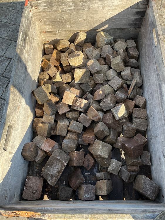 Pflasterstein (Gebraucht) in Riniken für CHF 15 – nur Abholung auf ...