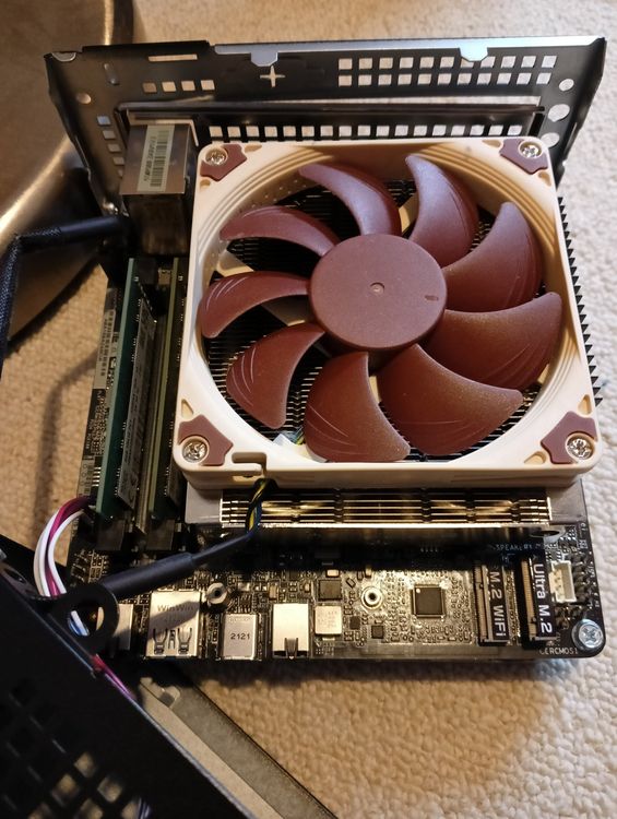 Deskmini X300 Mini-PC, R5 4650G, 16Gb RAM, 240Gb SSD, Noctua (Gebraucht ...