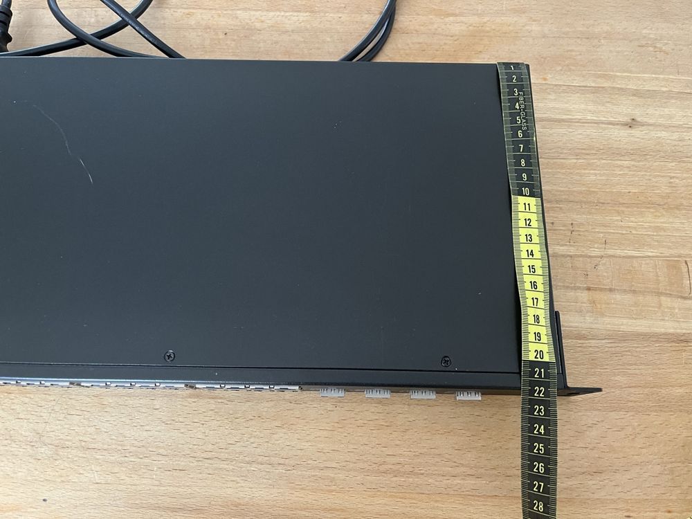 ZyXEL GS-1524 24-Port Gigabit Switch - Unverwüstlich! (Gebraucht) in ...