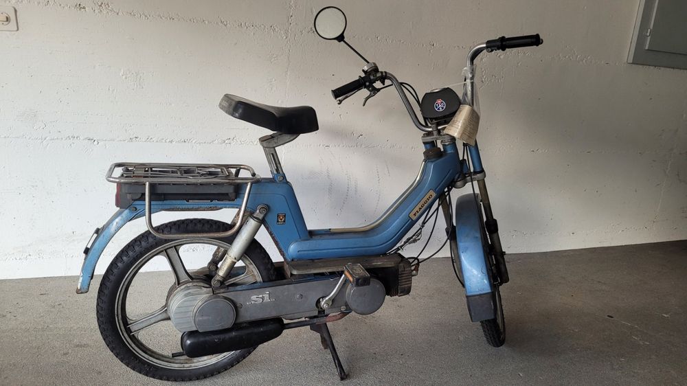 Piaggio SIV mit Ausweis (1) (Defekt) in Emmenbrücke für CHF 700 – nur Abholung auf Ricardo kaufen
