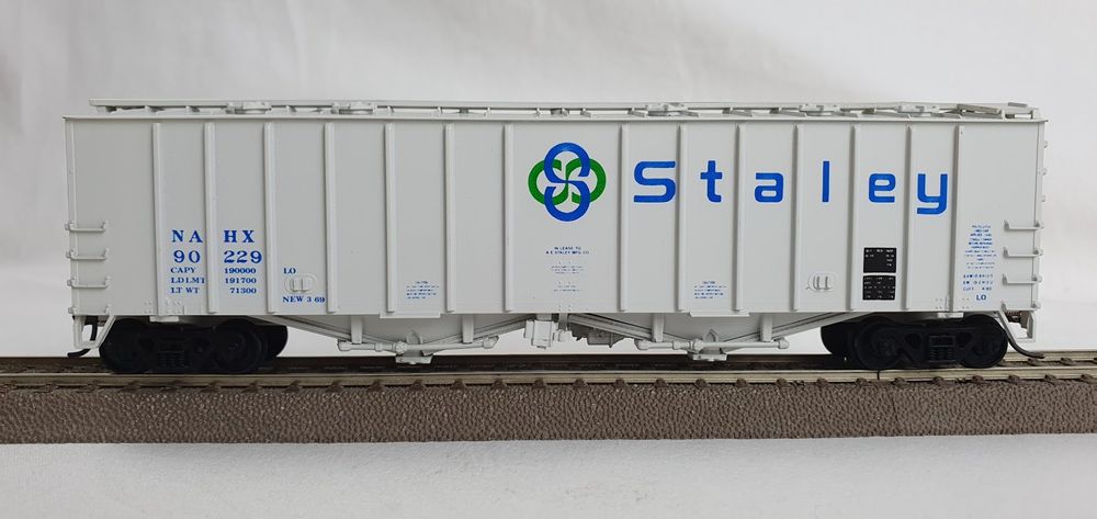 Walthers NAHX Staley 50' Airslide Hopper Car 90229 Upgraded (Gebraucht ...