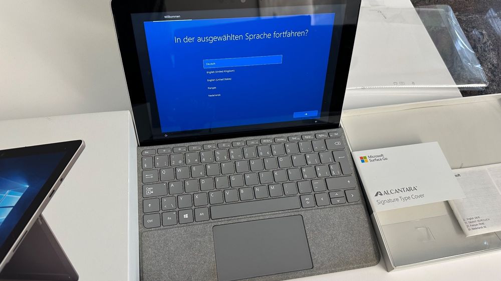 Surface Go 2 128GB inkl. Windows 10 CPU: 4415Y 1.60G | Kaufen auf Ricardo