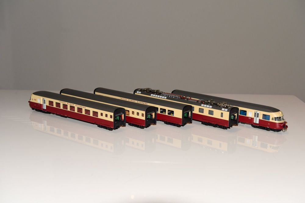 Märklin 39540 SBB RAe TEE II "Gottardo" neu (Neu und originalverpackt ...