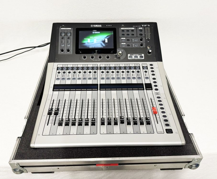 Yamaha TF 1 Mischer mit TIO1608 (Gebraucht) in Zürich für CHF 990 – nur ...