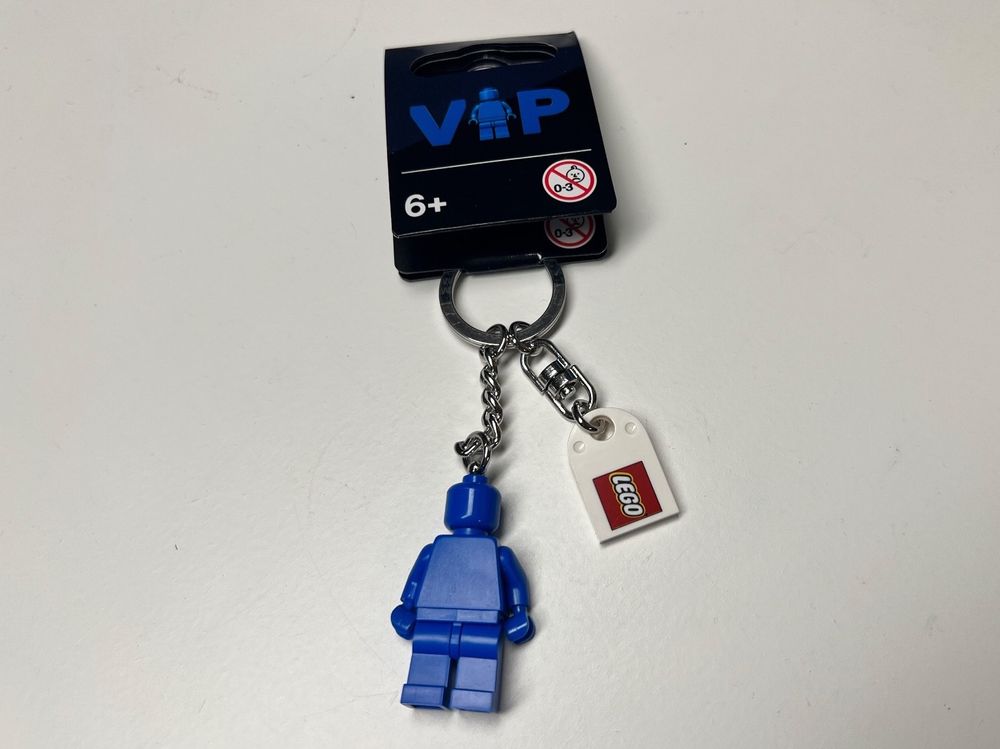 LEGO VIP keychain (Neu und originalverpackt) in Oberglatt ZH für CHF 7 ...