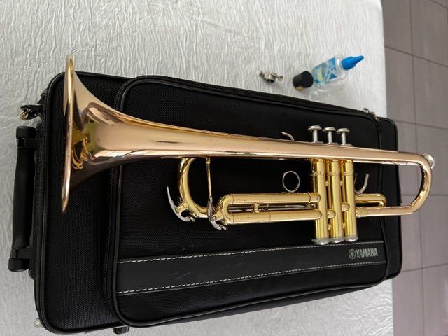 B-Trompete Yamaha YTR-4325G | Kaufen auf Ricardo