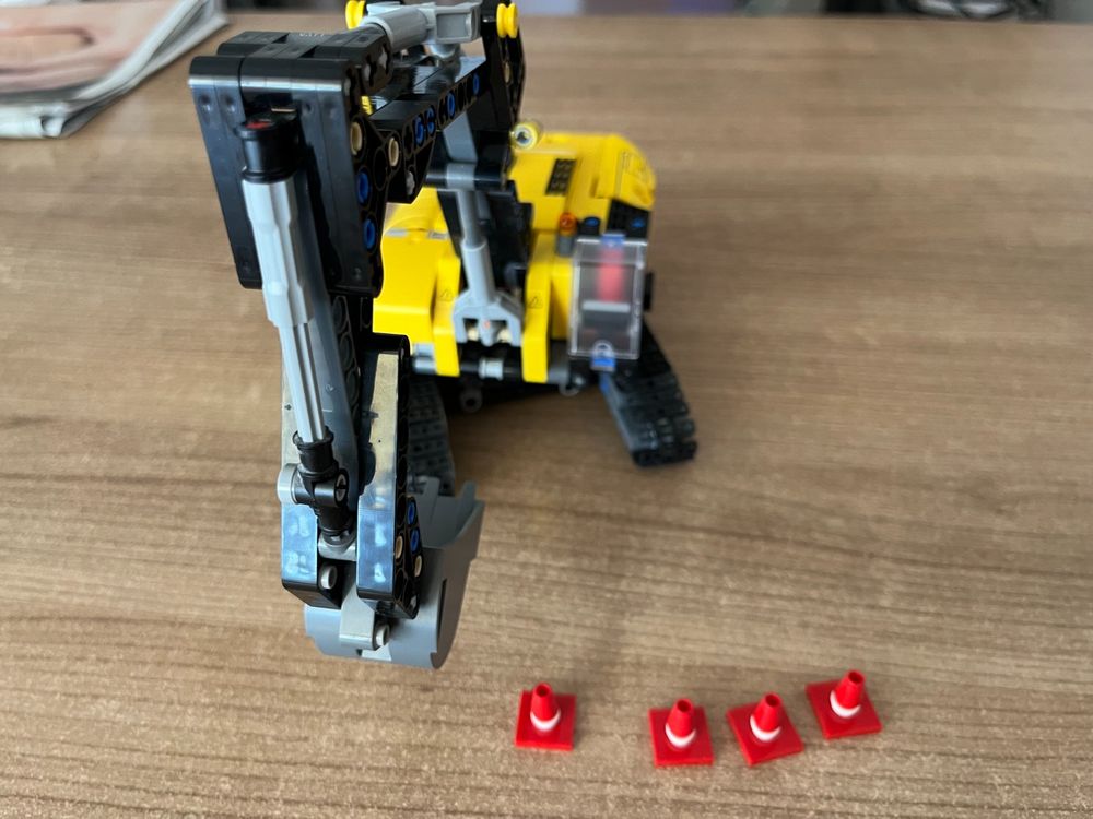 LEGO 42121 Technic Hydraulikbagger | Kaufen auf Ricardo