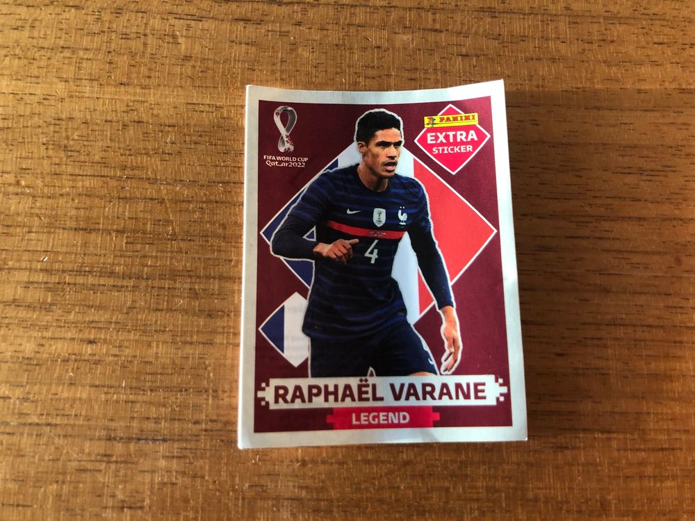 Panini WM 22 Extra Sticker Legend Raphael Varane (Gebraucht) in Erlenbach ZH für CHF 6 – mit ...