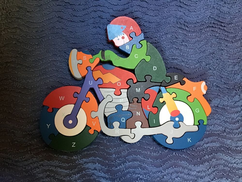 Puzzle Holz, 1 Seite mit Zahlen, andere Seite mit Buchstaben (Gebraucht) in Rüti ZH für CHF 8 ...