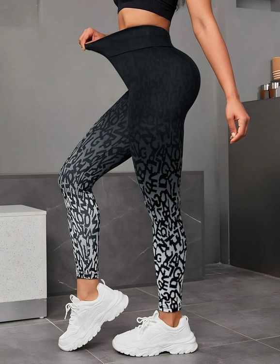 Leggings yoga Degrada 2025 - S M L XL (Neu und originalverpackt) in Lausanne für CHF 19 – mit ...