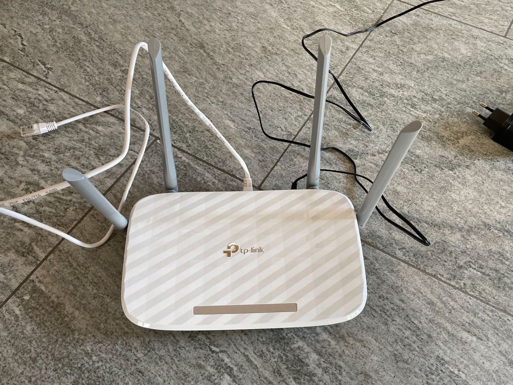 tp-link Router (Gebraucht) in für CHF 1 – nur Abholung auf Ricardo kaufen