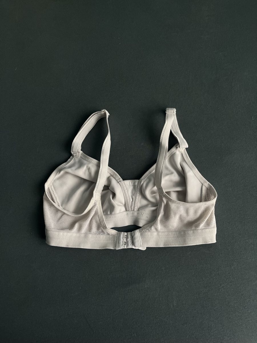 Brassière de sport (D'occasion) à Vevey pour CHF 7 – avec livraison ...