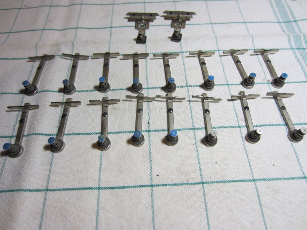 16 TRIX-Express Mittelleiter-Anschlussklemmen 66532, Spur H0 (Gebraucht ...