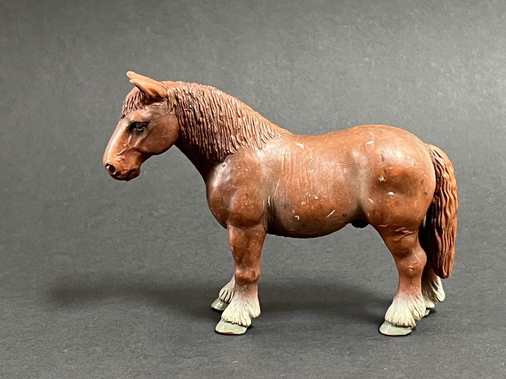 Schleich 13244 Shire Horse Wallach Pferd braun Hengst (Gebraucht) in ...