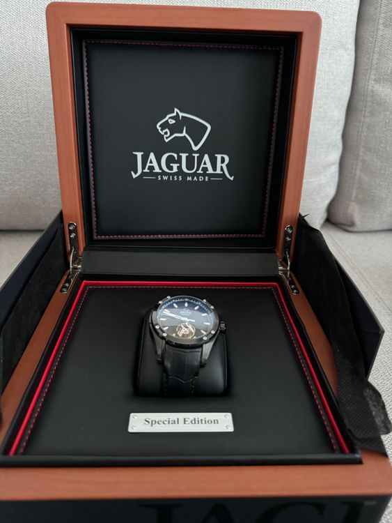 Jaguar Uhr Spezial Edition (Neu und originalverpackt) in Eich für CHF 600 – mit Lieferung auf ...