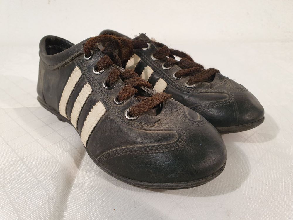 Vintage Adidas Fussball Kinder Noppenschuhe (Ref. Nr. 123) | Kaufen auf ...