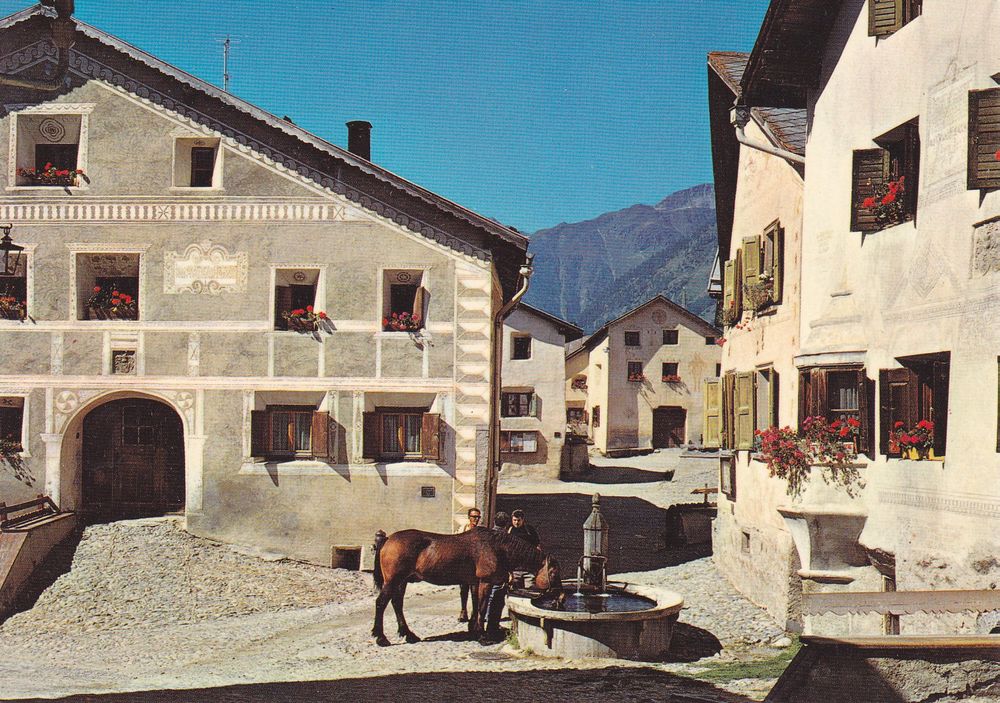 Guarda - Dorfplatz (belebt) | Kaufen auf Ricardo