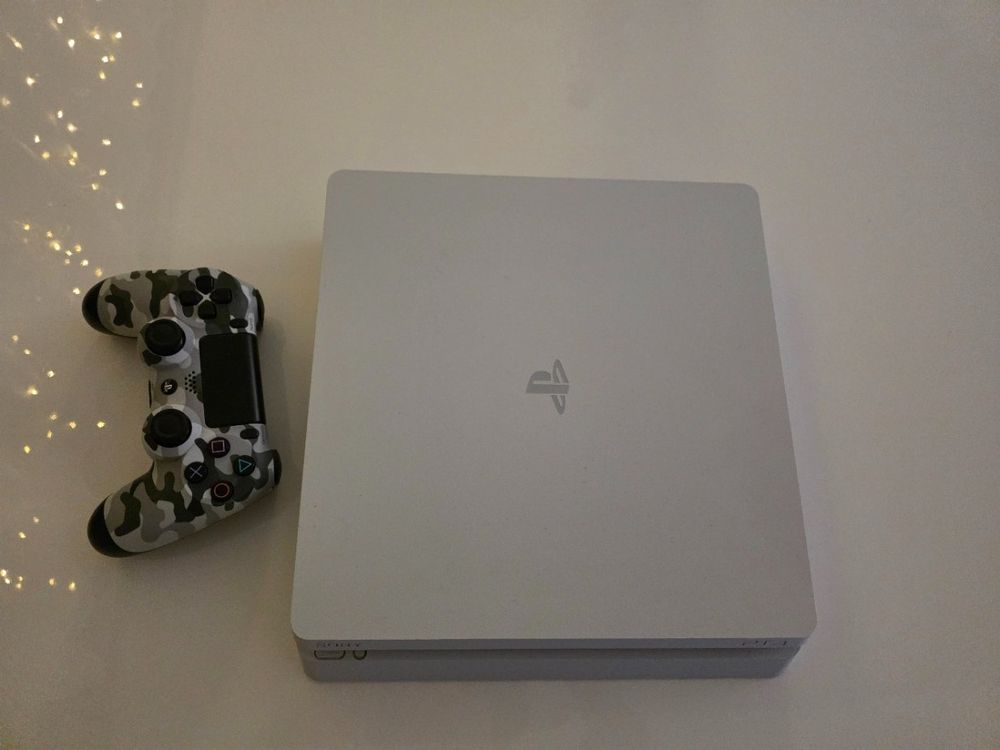 PS4 Slim weiss 500 GB [ohne Kabel] (Gebraucht) in Adligenswil für CHF 1 ...