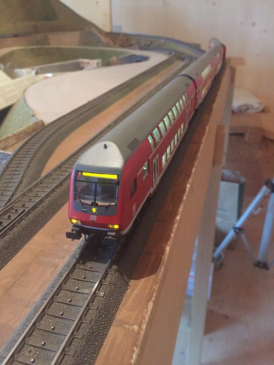 DB DOSTO Zugskomposition (Neu (gemäss Beschreibung)) in Mont Tramelan ...