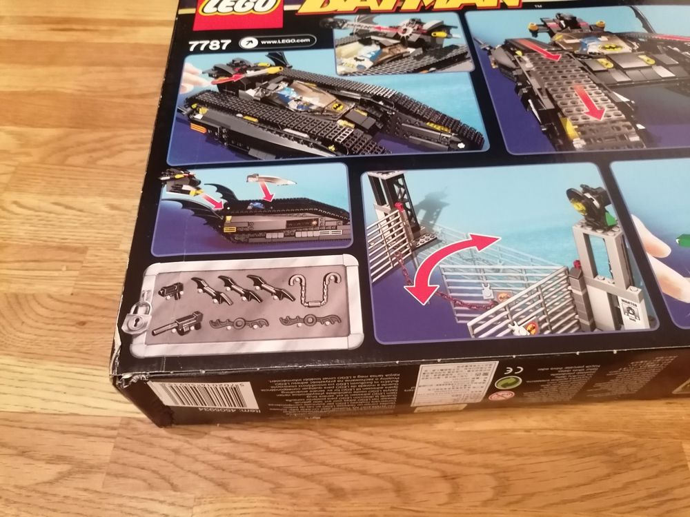 Lego 7787 The Bat-Tank The Riddler and Bane's Hideout Batman (Neuf avec ...