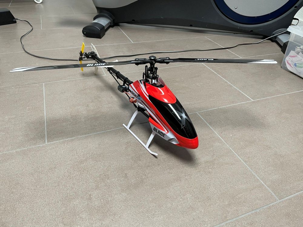 Blade 300 X BNF gebraucht inkl. Akku | Kaufen auf Ricardo