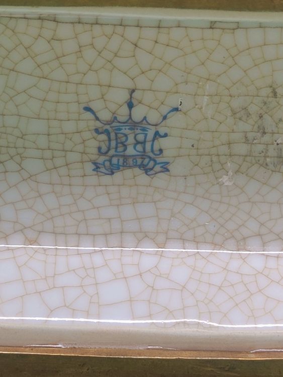 SCHÖNE SCHALE PORZELLAN MIT BRONZE (Gebraucht) in Jeuss für CHF 38 – mit Lieferung auf Ricardo ...