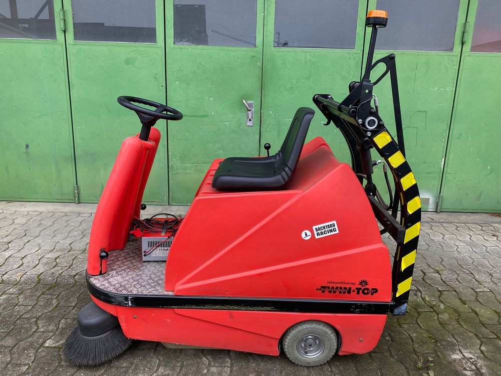 Taski TT/E 1100 Kehrmaschine (Gebraucht) in Oberbüren für CHF 1308 – nur Abholung auf Ricardo kaufen