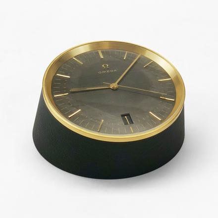 Magnificent Rare and stunning Omega table clock 😍 (Gebraucht) in Apples ...