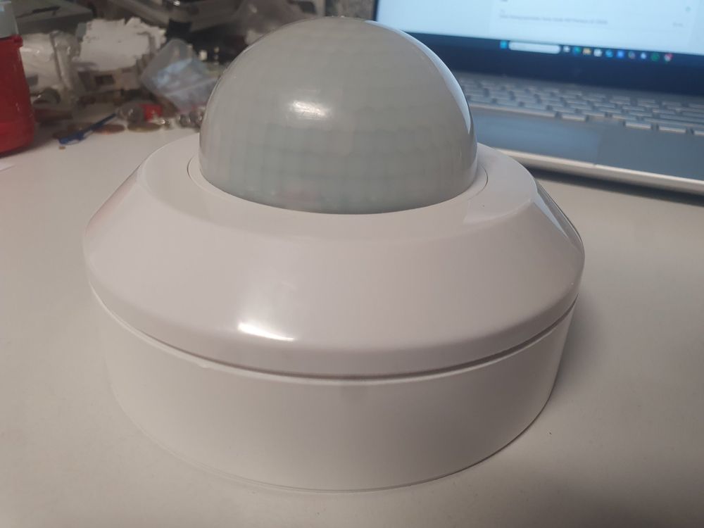 Züblin Bewegungsmelder Swiss Garde 360 Premium AP 25050 (Gebraucht) in ...