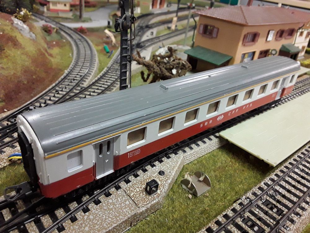 Modelleisenbahn _ SWISS Express Personenwagen SBB _ Spur H0 (Gebraucht) in Uerikon für CHF 17 ...