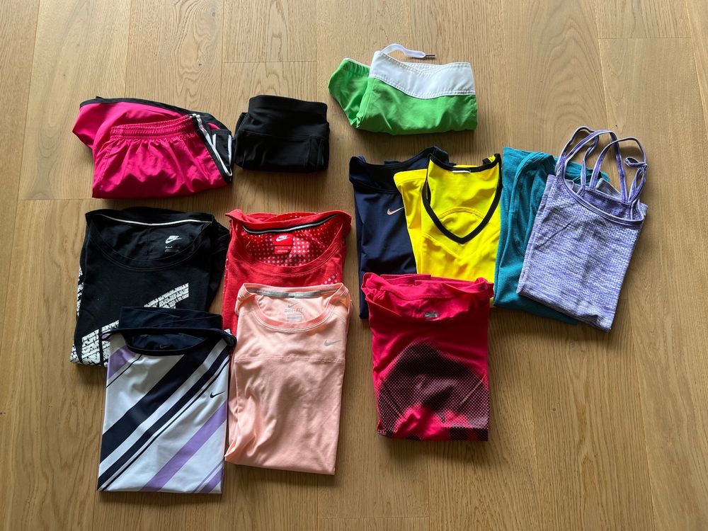 Paket Sportsachen Nike, Puma & Adidas Gr. S | Kaufen auf Ricardo