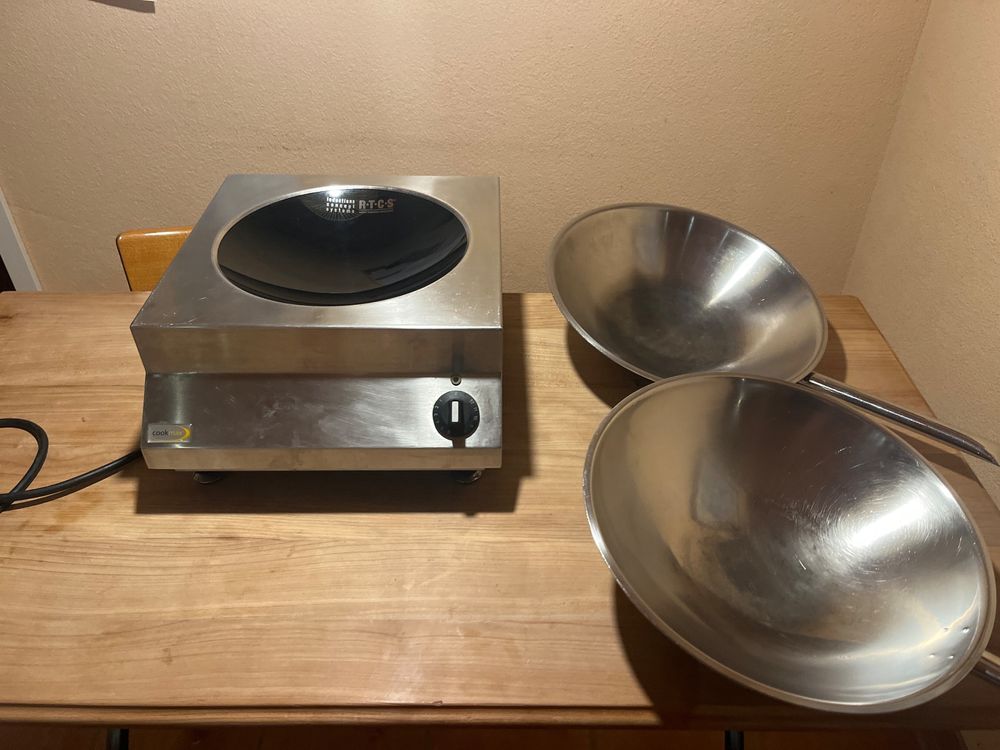 Induktions WOK cookmax3,5 kW inkl 2 Pfannen (Gebraucht) in Dittingen ...