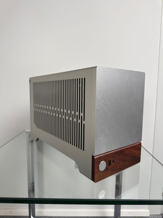 Mini-ITX Gaming PC, AMD R7-5800X3D, AMD Radeon RX-6700XT (Gebraucht) in ...