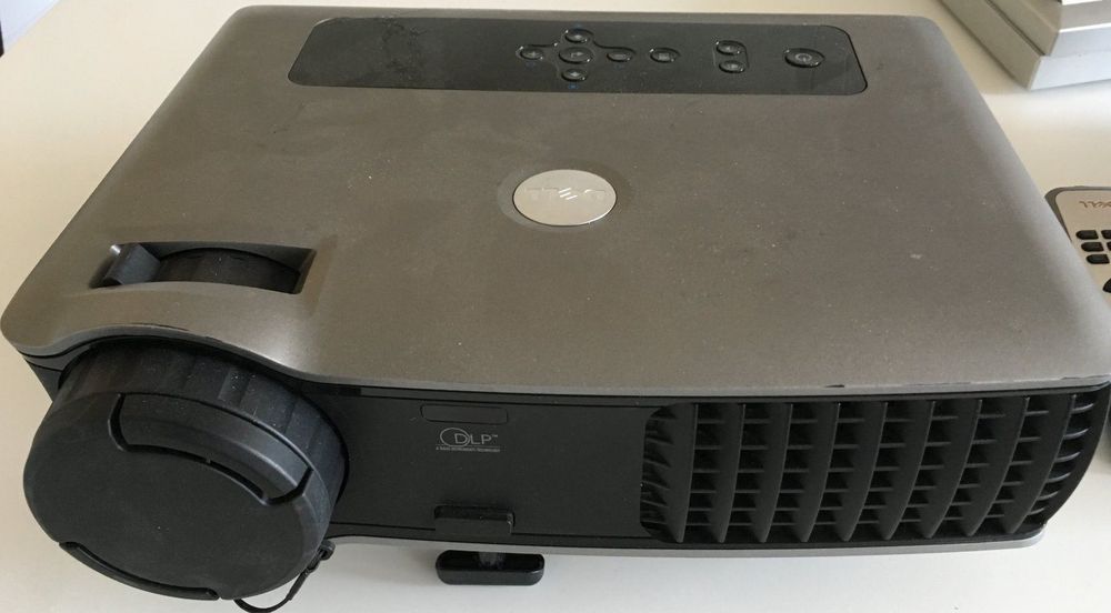 Dell 5100MP Projektor (Gebraucht) in Bettwil für CHF 90 – mit Lieferung ...