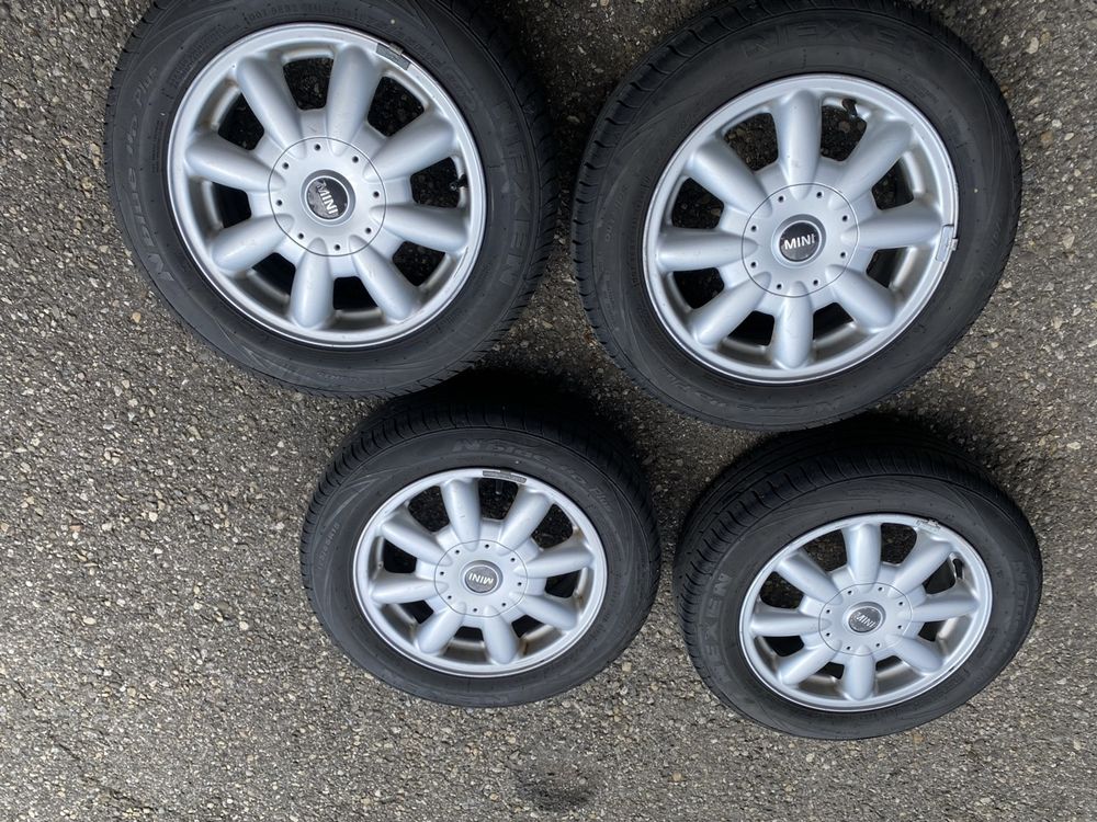 Mini Cooper felgen 15“ mit fast neuen Reifen (Gebraucht) in Günsberg ...