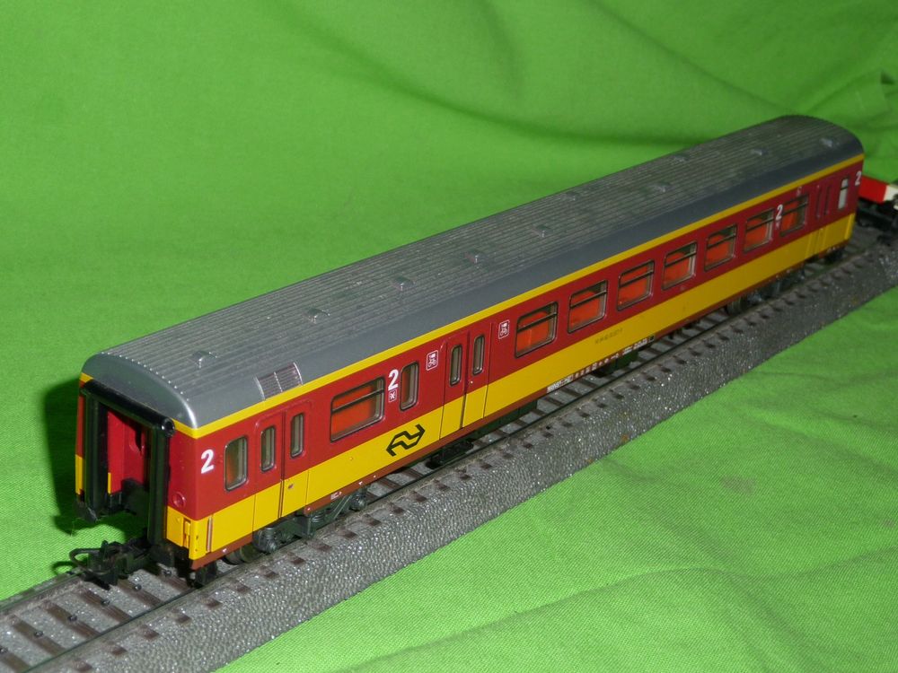 Niederlande 2. Kl.- END-Wagen Märklin 42657 Nr 971-6 hz* (Gebraucht) in ...