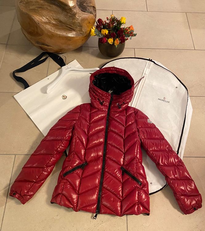 Moncler Original Gr. M , Lp. 1590 Fr. NEU !!! (Neu (gemäss Beschreibung ...