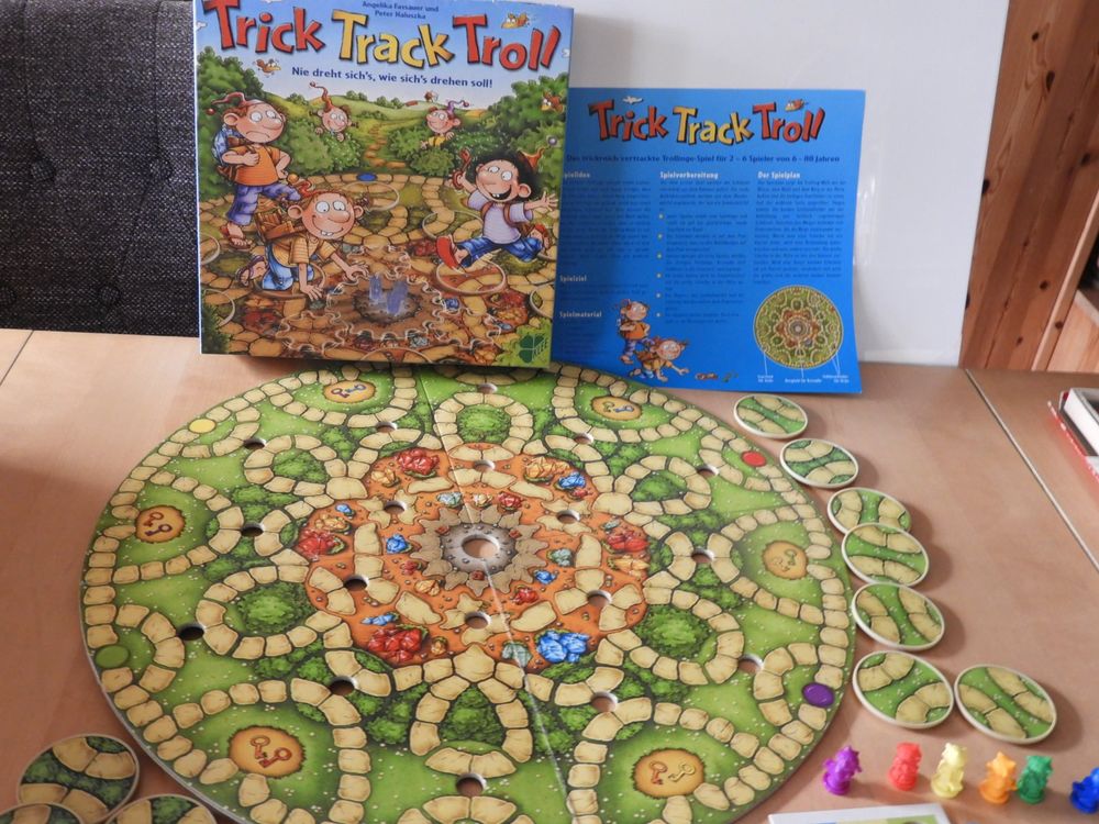 TRICK TRACK TROLL, +DER WALD TROLLE KLEINE SPIEL NEU (Neu (gemäss ...