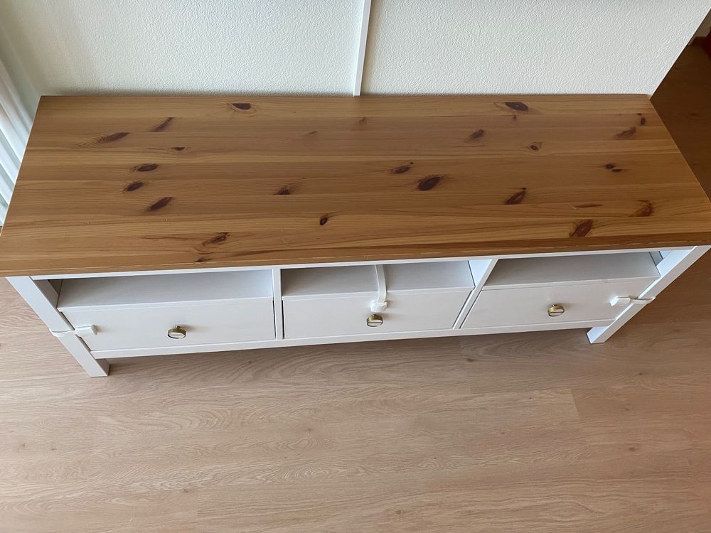 Hemnes Tv Bank Weiß Gebeizt Hellbraun 148x47x57 Cm Kaufen Auf Ricardo